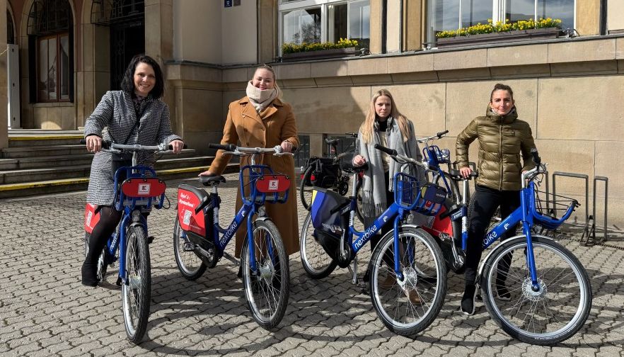 Cyklistická sezona začala, Zlínem křižuje 120 nových sedmirychlostních kol